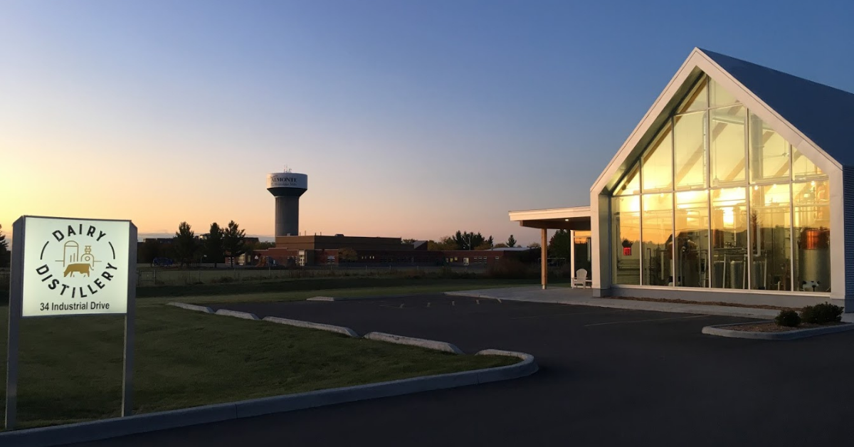 Welcome to Vodkow | Authentic Canadian Cream Liquor & Milk Sugar Vodka